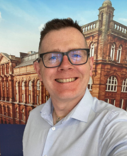 Prof Stephen Pierce | University of Strathclyde